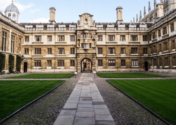 Find Out How to Further Your Studies in Top-Notch Universities in the World